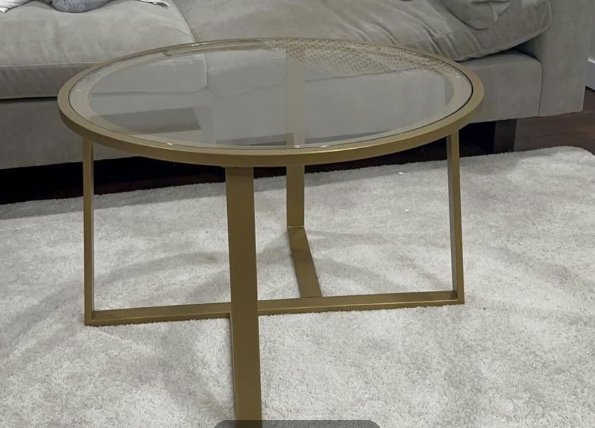 Pick up and drop off small table. 1 person job | GigMarket