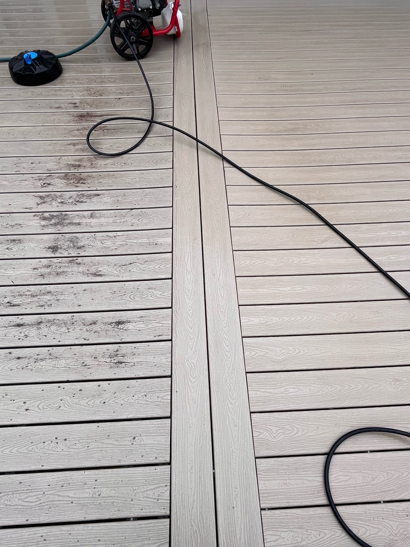 Pressure washing/soft washing | GigMarket